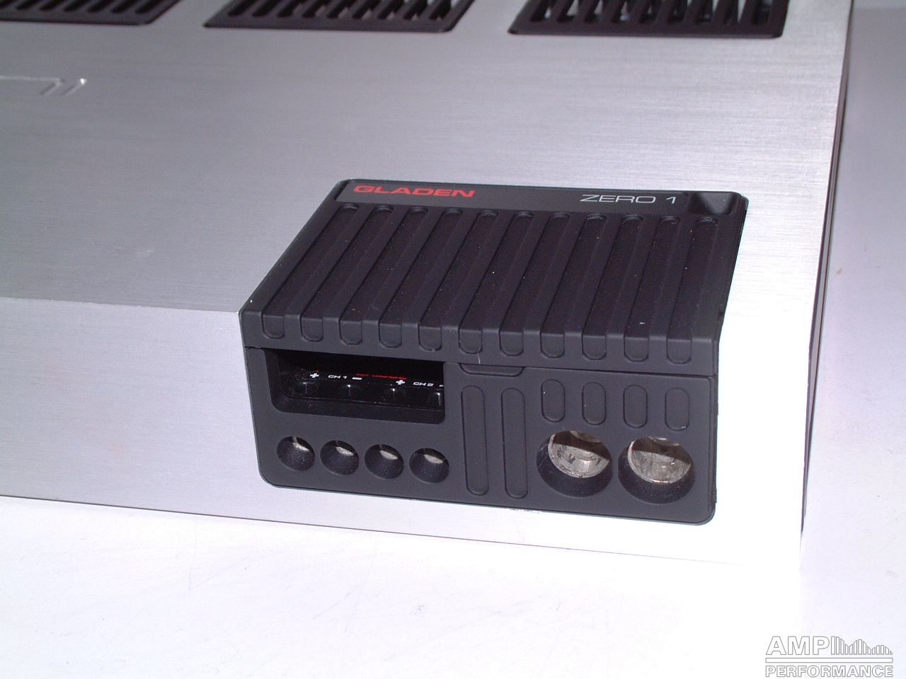 Mosconi Zero 1 - AMP Performance